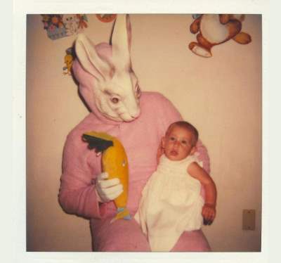 Evil Easter Bunnies in Terrifying Family Photos - Wicked Horror