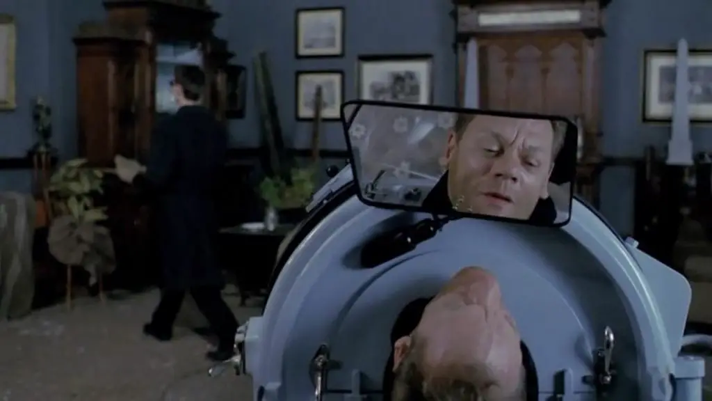 Five Isolation Horror Films To Watch While Social Distancing - Wicked ...