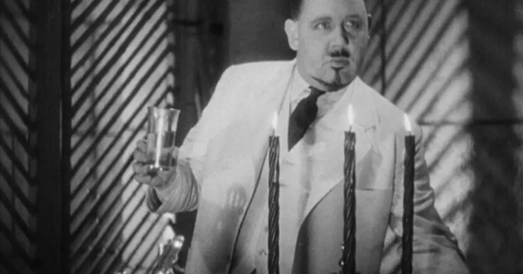 Five Must See Horror Films from the ‘30s and ‘40s That Don’t Feature ...