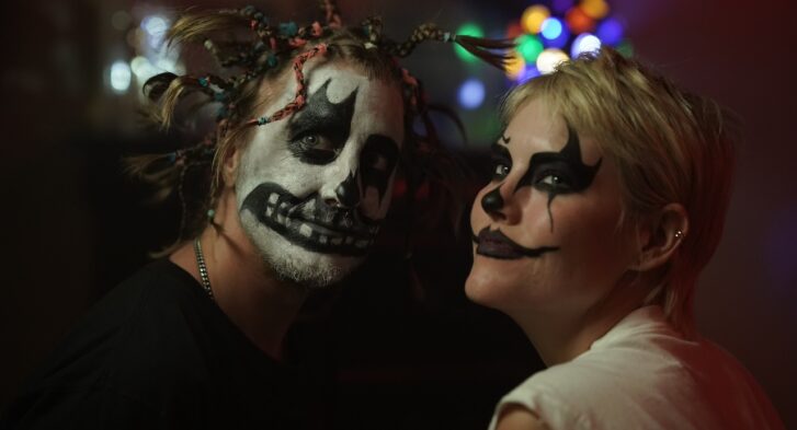 ‘Off Ramp' Is Seedy & Surreal; A Lynchian Tableau of Rural Horror